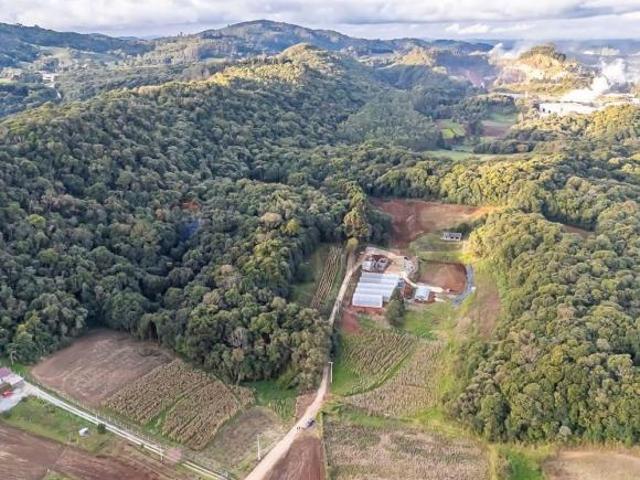 Terreno Rural com 21.096 m²