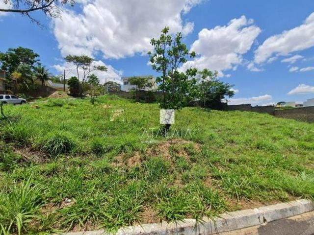 Terreno regularizado, Condomínio Fechado com 1000m2 Aceita Financiamento!