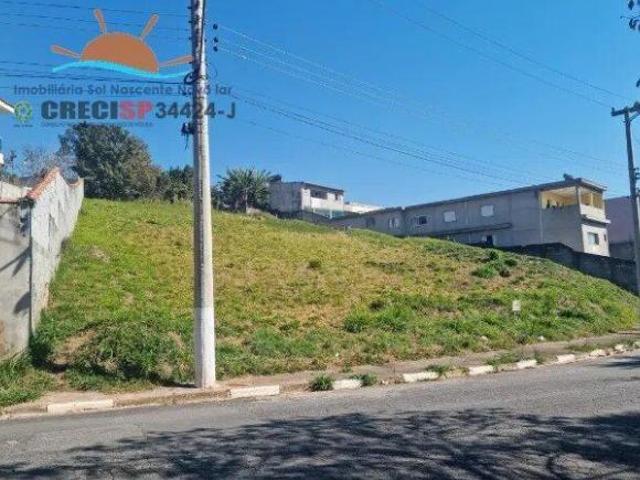 Terreno residencial medindo 1.475m2, em condomínio fechado, Captado em 12/05/2026