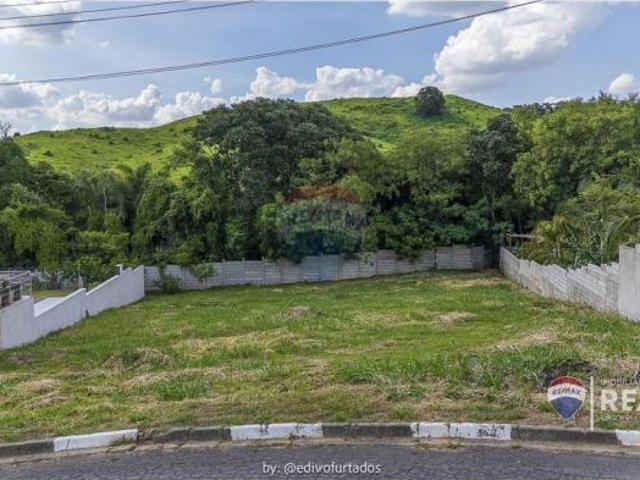 Terreno residencial à venda com 997 m² no Condomínio Vila Hípica II Vinhedo/SP