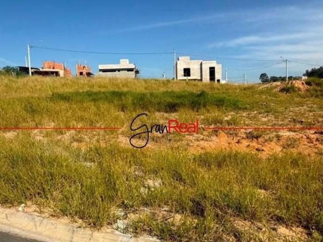 Terreno Residencial à Venda no Condomínio Jardim Belmonte