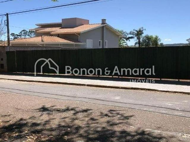 Terreno residencial à venda na Av. Papa João Paulo I com 760 m²