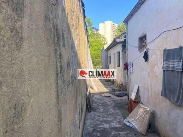 Terreno à venda na Vila Ipojuca com 217 m² 6x36 e construção no local