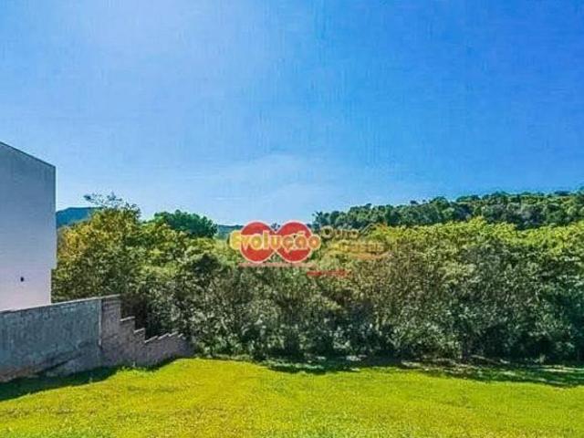 Terreno Residencial / Condomínio Santa Isabel
