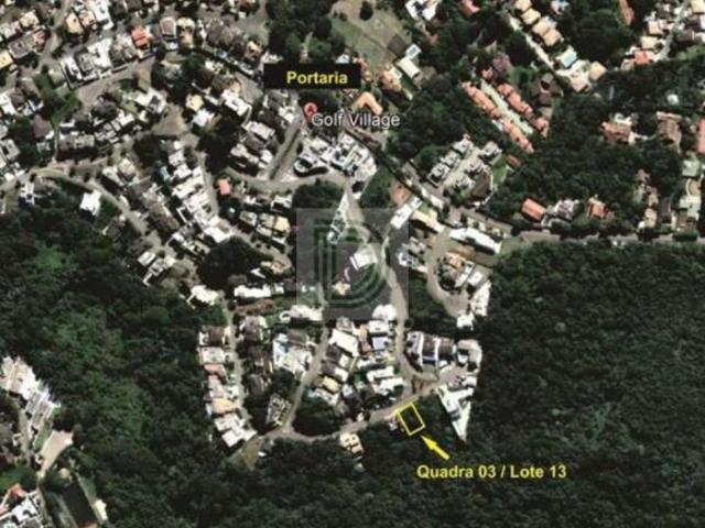 Terreno residencial em condomínio, com 874 m²