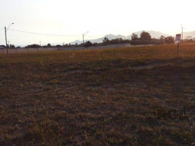 Terreno Residencial em Estância do Meio
