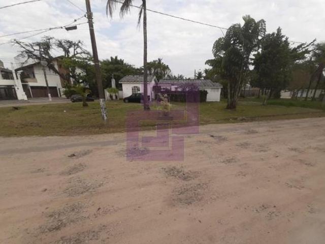 Terreno Residencial em Guarujá