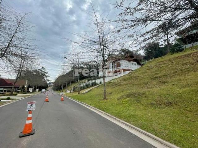 TERRENO RESIDENCIAL EM GRAMADO