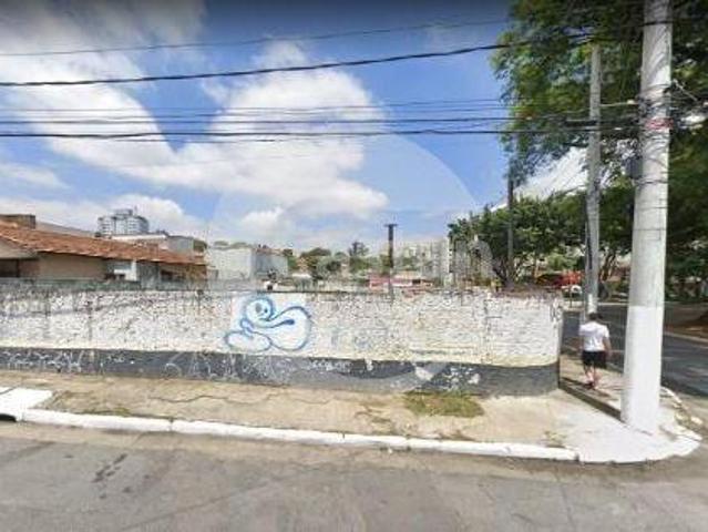 Terreno Residencial em Vila Ema