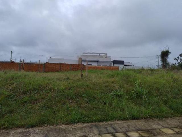 Terreno Residencial / Garden Ville