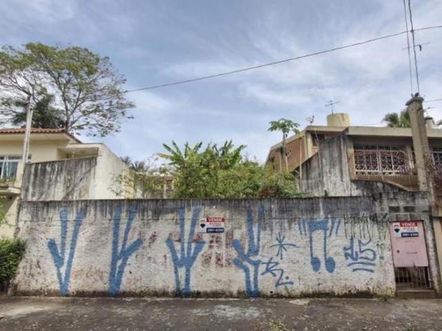 Terreno residencial para venda, 483m²