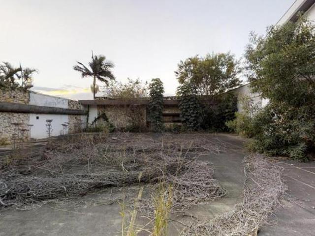 Terreno residencial para venda, 611m²