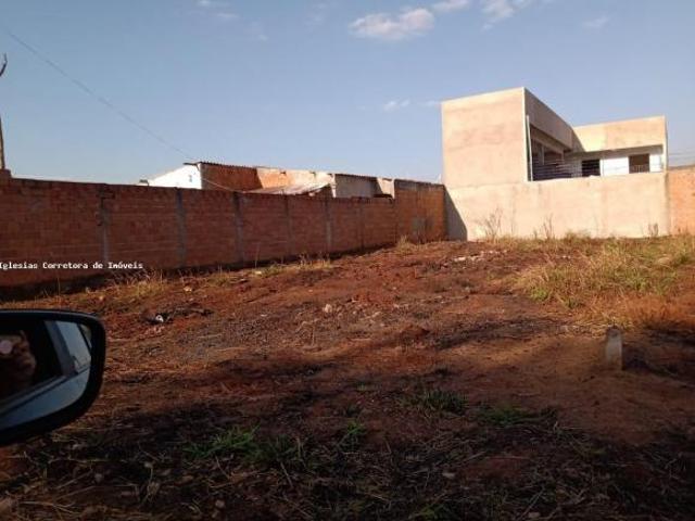 Terreno Residencial para Venda em Jardinópolis, Maria Regina