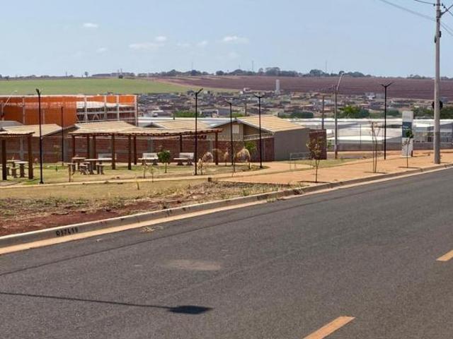 Terreno residencial para venda em Terras de Cravinhos, 160m²