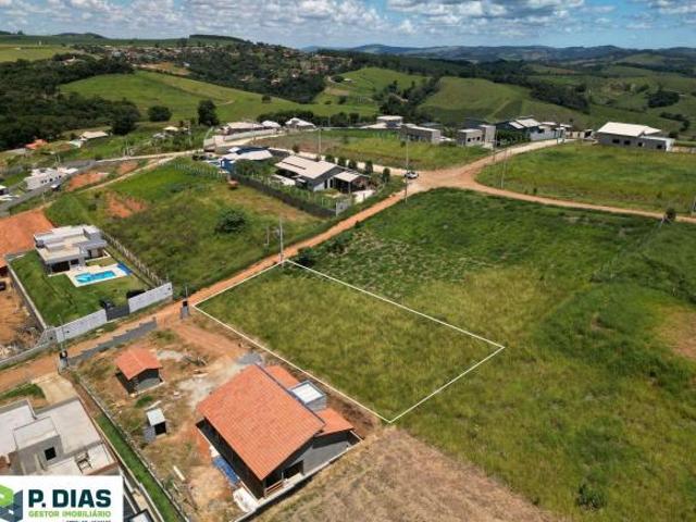 Terreno Residencial Planejado com Vista para as Montanhas em Pinhalzinho