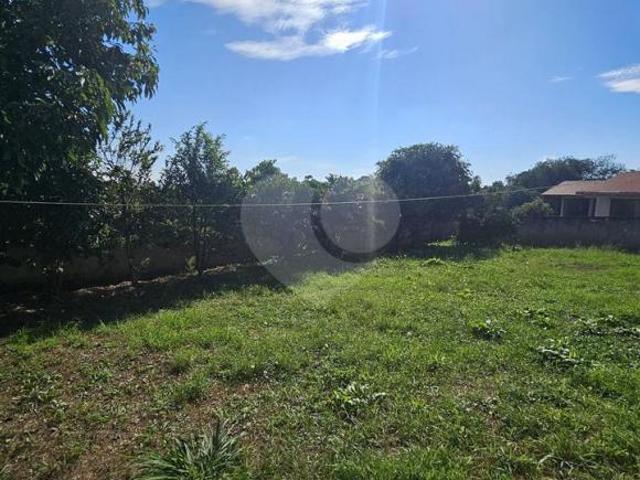 Terreno Residencial Santa Cândida Área Total: 1300 m² ZROC 1