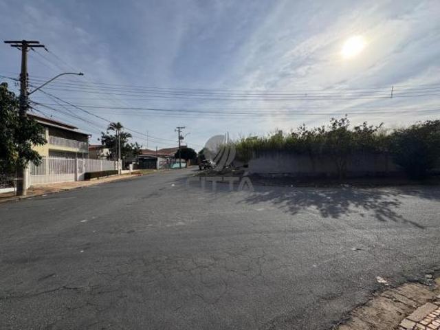 Terreno residencial/comercial à venda no bairro Vila Nogueira em Campinas/SP