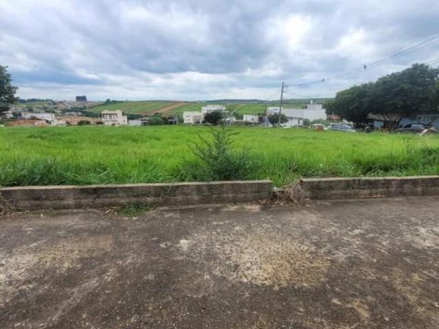 Terreno Residencial/Comercial Água Branca com 252,72m²