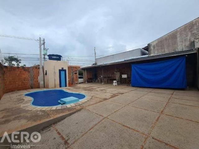 Terreno terra branca com piscina e wc