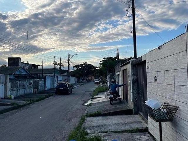 Terreno todo murado em Paranaguá
