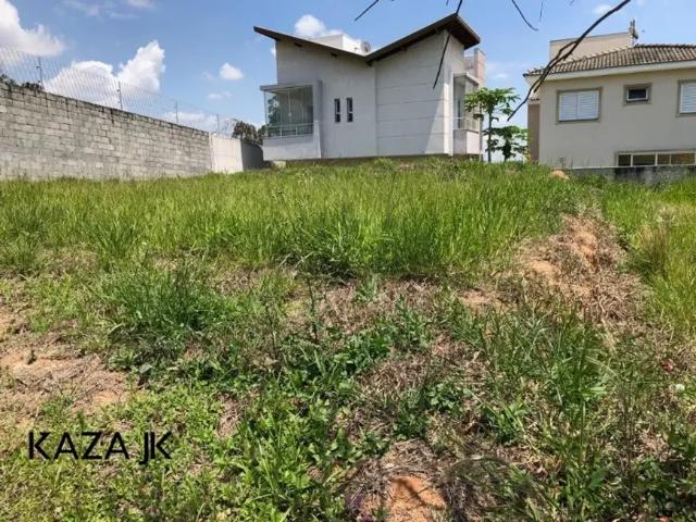 Terreno totalmente plano, em excelente localização no condomínio Terras de Gênova. Jundiaí