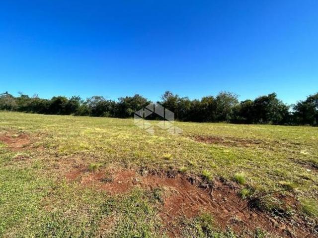 Terreno totalmente plano no Parque das Palmeiras