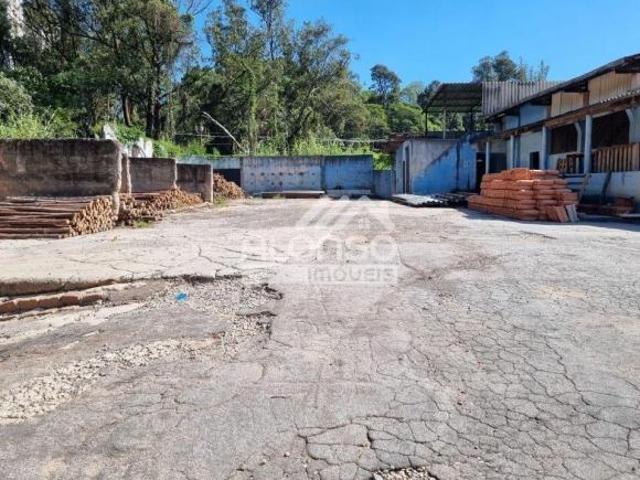 Terreno Vende / Aluga de 2.000m² na Raposo Tavares km 16 c casa sede Butantã
