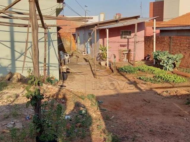 CASA VILA SANTANA BOTUCATU / SP