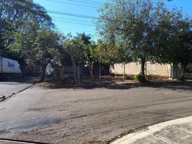 Terreno, Vila Steola, Pirassununga R$ 240 mil, Cod: 10132259