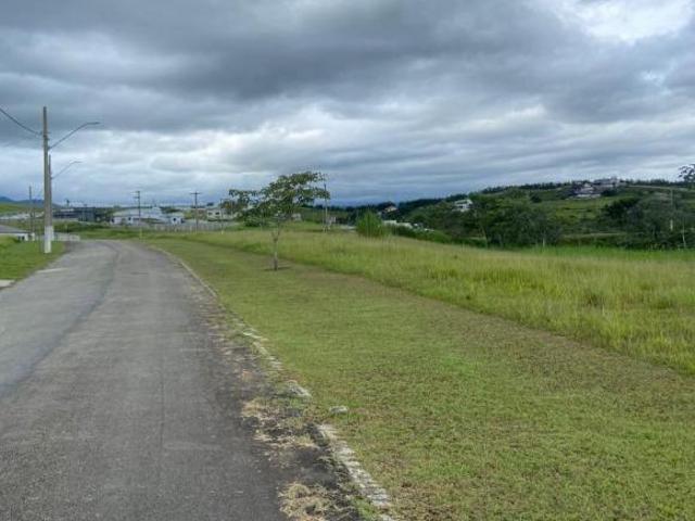 TERRENO VILLAGE DA SERRA