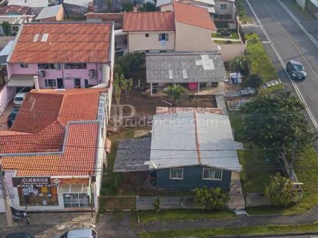 Terreno ZR3, na vila guaraci, 630m R 399.000 de esquina em COLOMBO PR