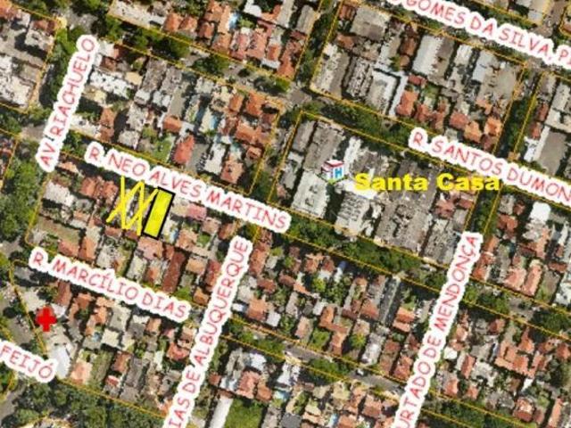 Terreno ZR3 para verticalização de prédio na Zona 03