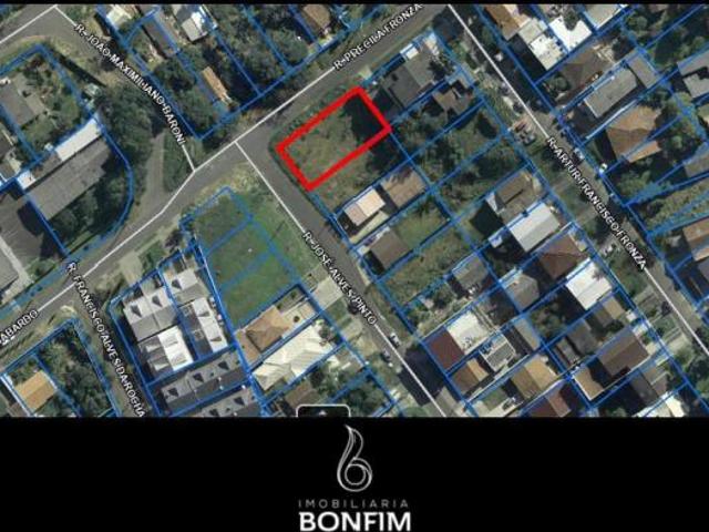 TERRENO ZR2 COM 450M² DE ÁREA TOTAL PRÓX AO PARQUE TANGUÁ