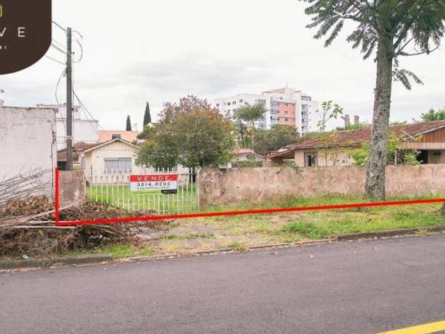 Terreno ZR4, com 540m² a venda no Bacacheri!