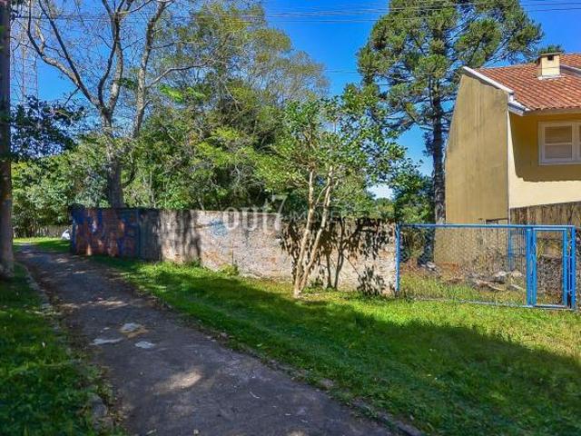 Terreno ZR 2 no Pilarzinho, ideal para construção