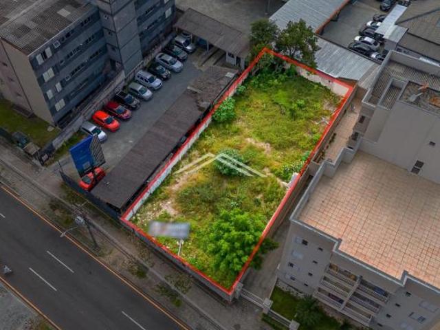 Terreno ZR 3 com 551 m², à venda no bairro Alto da XV