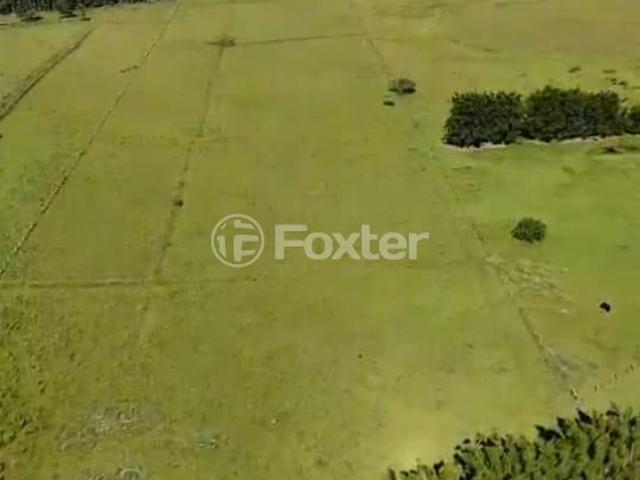 Terreno, 150000 m², em Tres figueiras