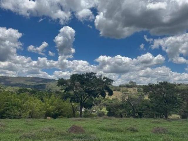 Terreno para venda em Centro, Mateus Leme
