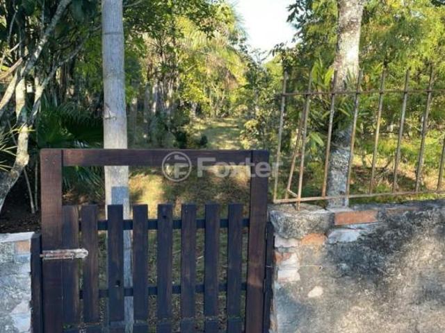 Terreno, 1000.14 m², em Fiuza