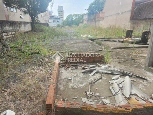 Terreno 1000m², desocupado o Higienópolis