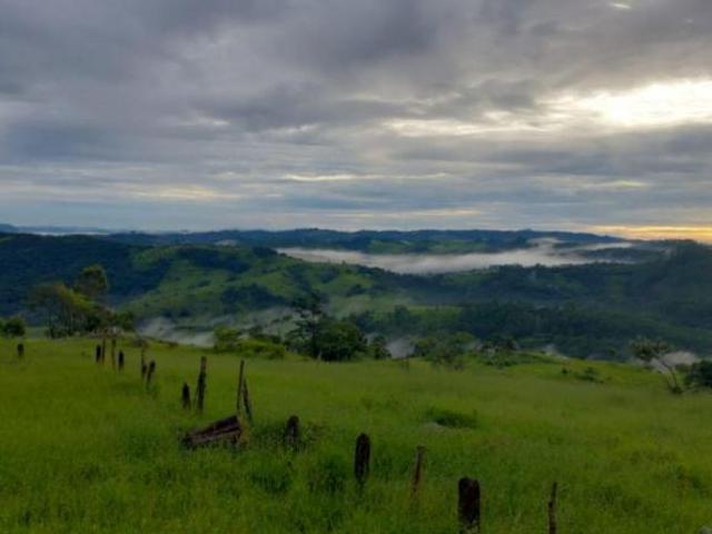 Terreno 1000m² em São Roque – Oferta de Final de Semana