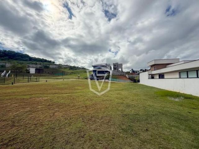 Terreno 100% plano à venda, 402m², Condomínio Brisas do Lago Jundiaí/SP