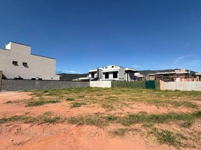 TERRENO 100% PLANO CONDOMINIO VISTA DA SERRA ATIBAIA