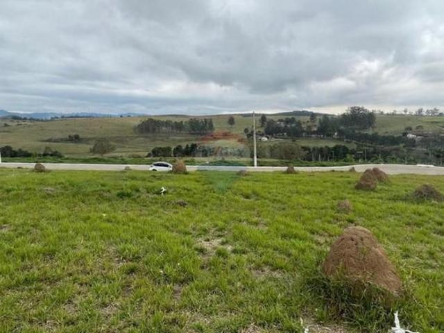 Terreno 1081 m2 em condomínio fechado TERRAS DE SANTA MARIANA