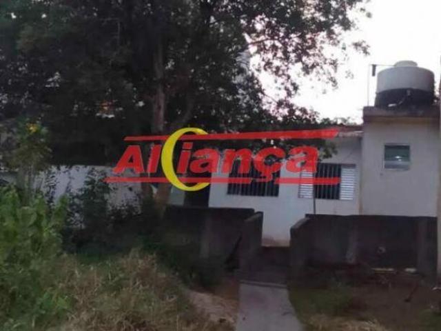 Terreno 10x25 com casa em Guarulhos