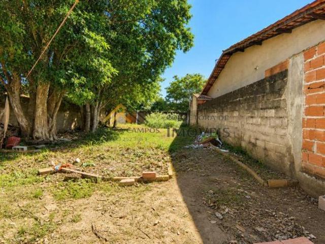 Terreno 10x30 à Venda no Golfinhos com Edícula perto do Colégio Adventista e Mercado Fortaleza