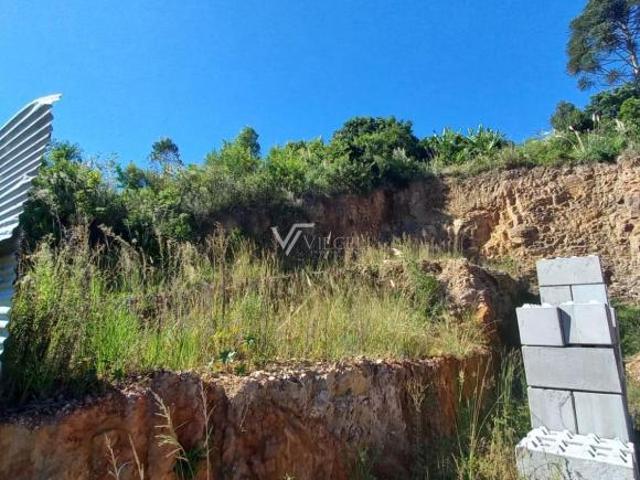 TERRENO 10X30