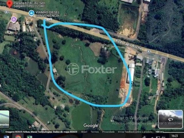 Terreno, 11650 m², em Fiuza