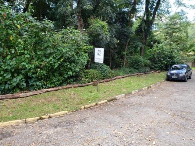 Terreno 1200m2, Condomínio Fechado, Ótima Localização