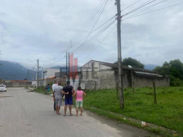 TERRENO 12 X 30 RUA PAVIMENTADA PRÓXIMO CENTRO PERUIBE